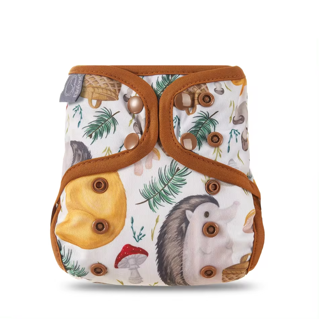 Elinfant Newborn diaper cover with snaps - Hedgehog